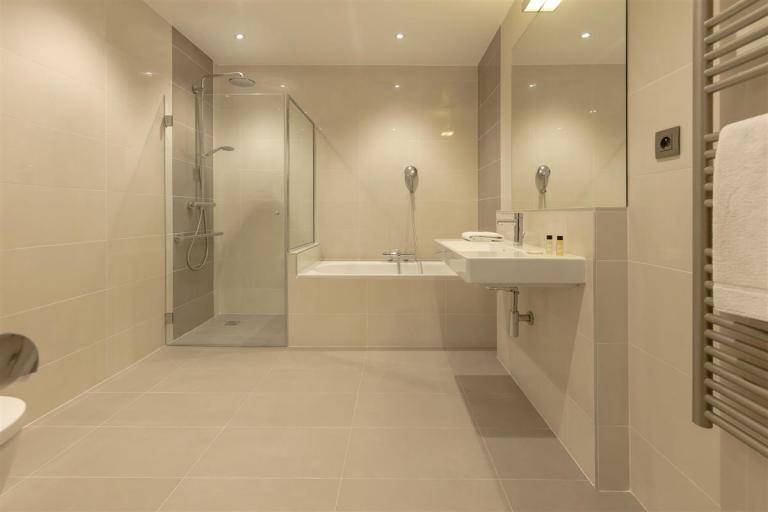 PMR Room Paris - Hôtel Montbriand